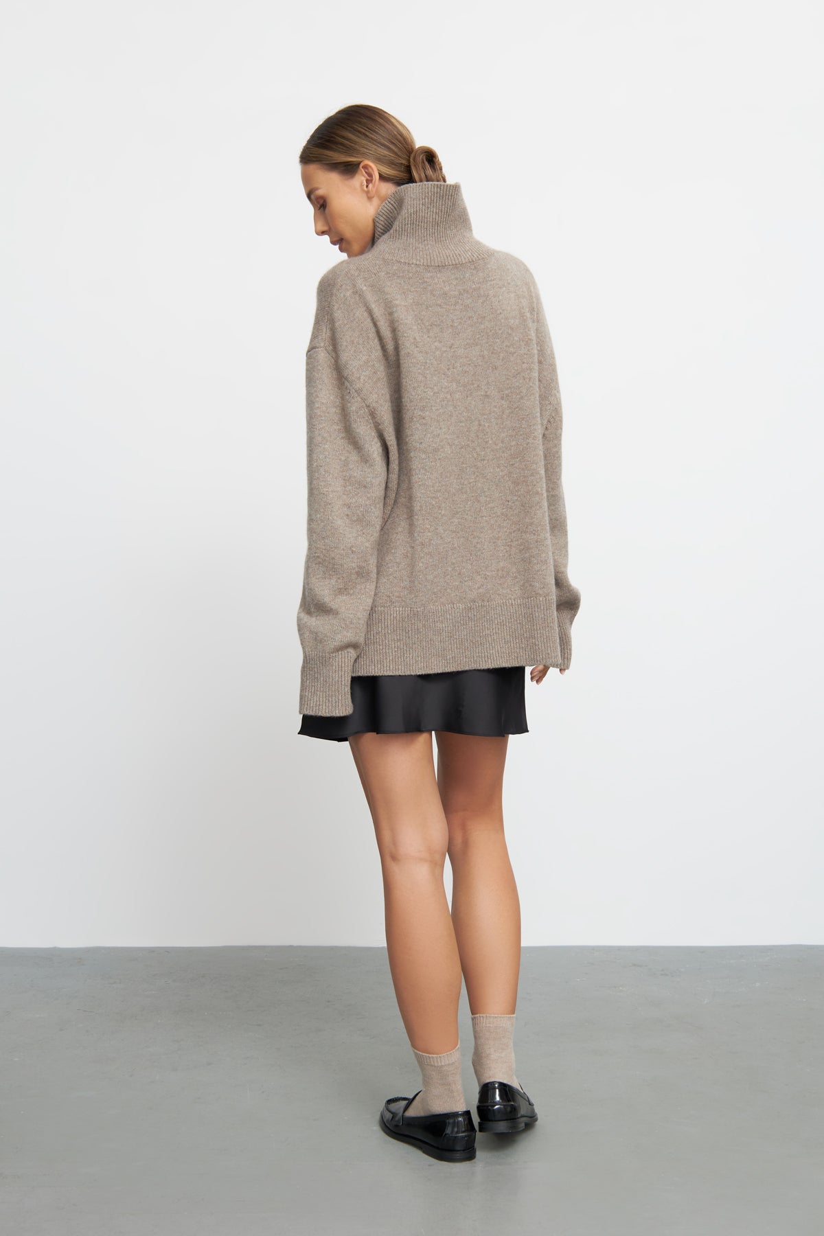 Kyle Sweater - Brown – M-KAE - Copenhagen